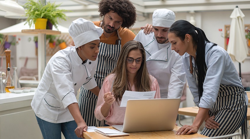 Operator's Edge® | 10 Tips to Improve Restaurant Operations